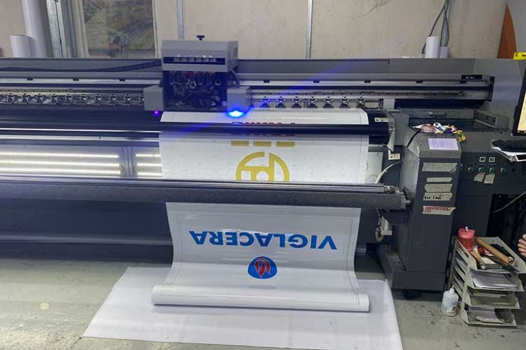 In decal 3M - In UV decal 3M chất lượng sắc nét